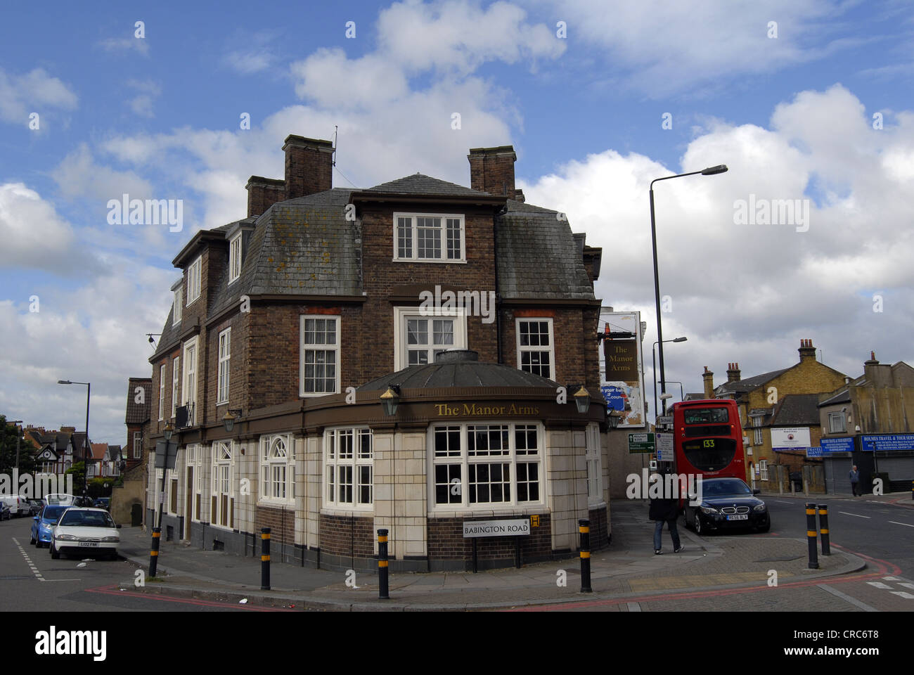British english england public house traditional front facade hi-res ...