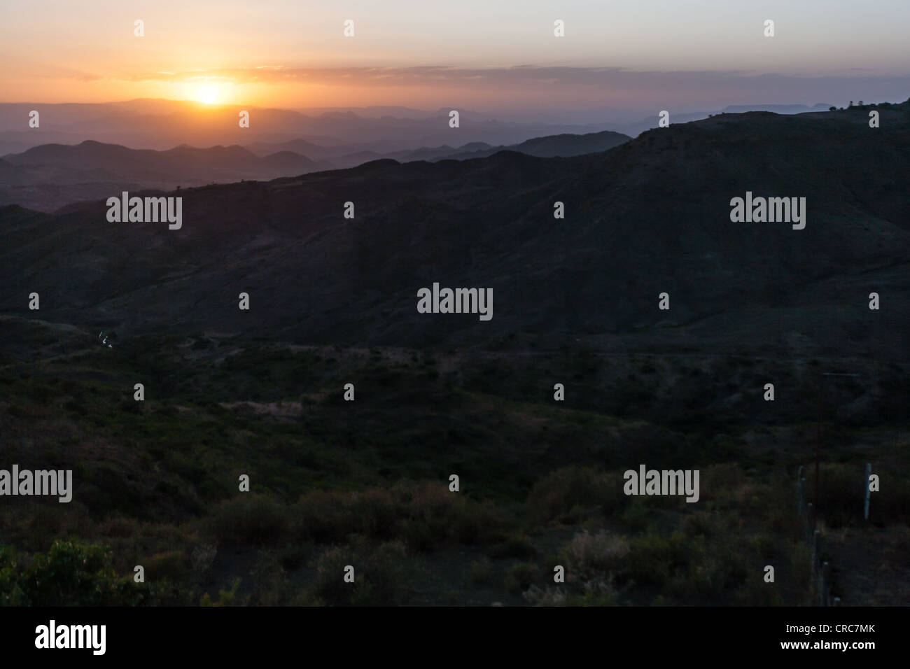 Sunset over distant hills hi-res stock photography and images - Alamy