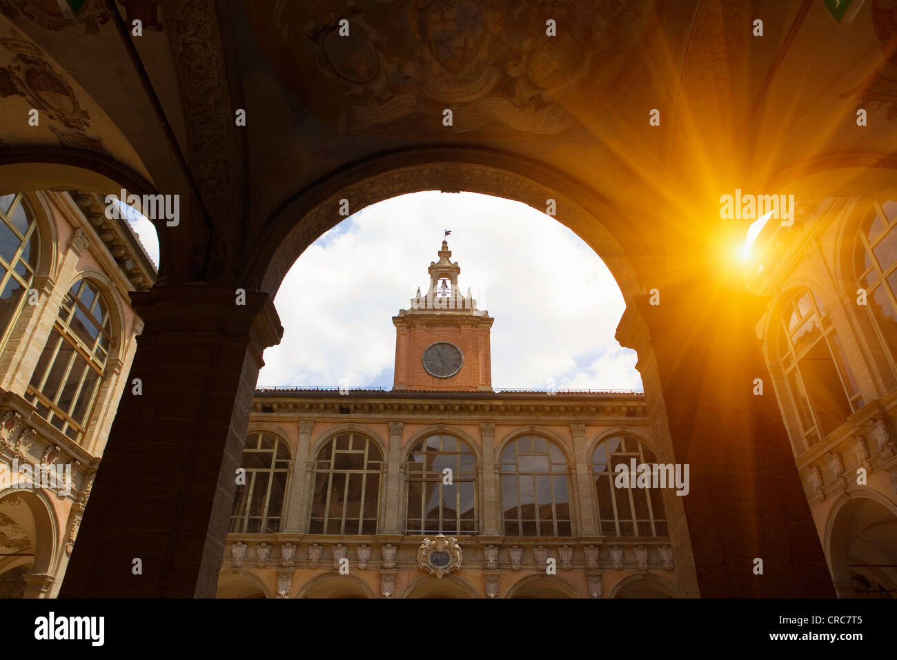 Sun ray clock hi-res stock photography and images - Alamy