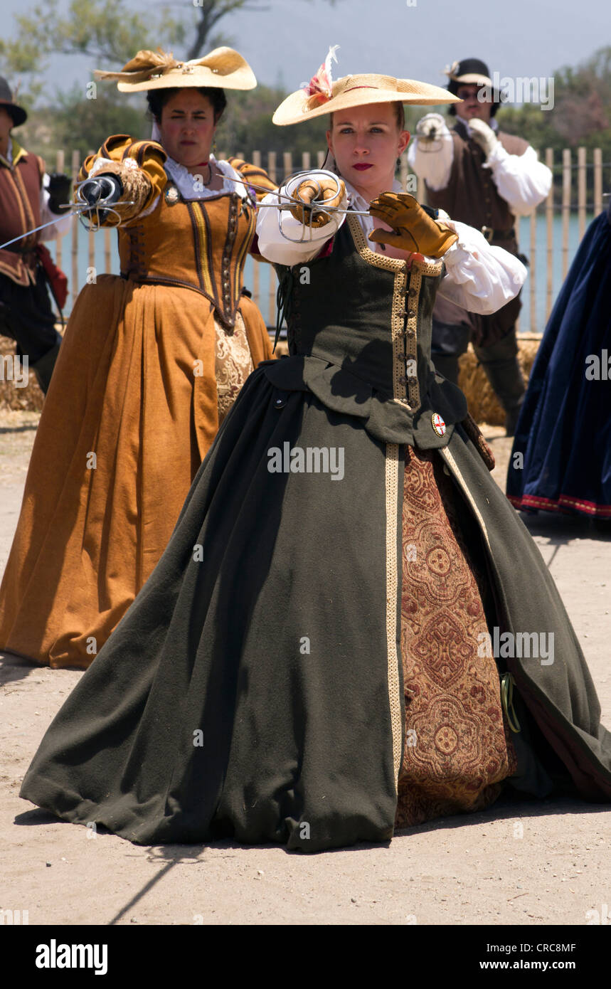 Sixteenth Century women taking sword lessons Stock Photo - Alamy