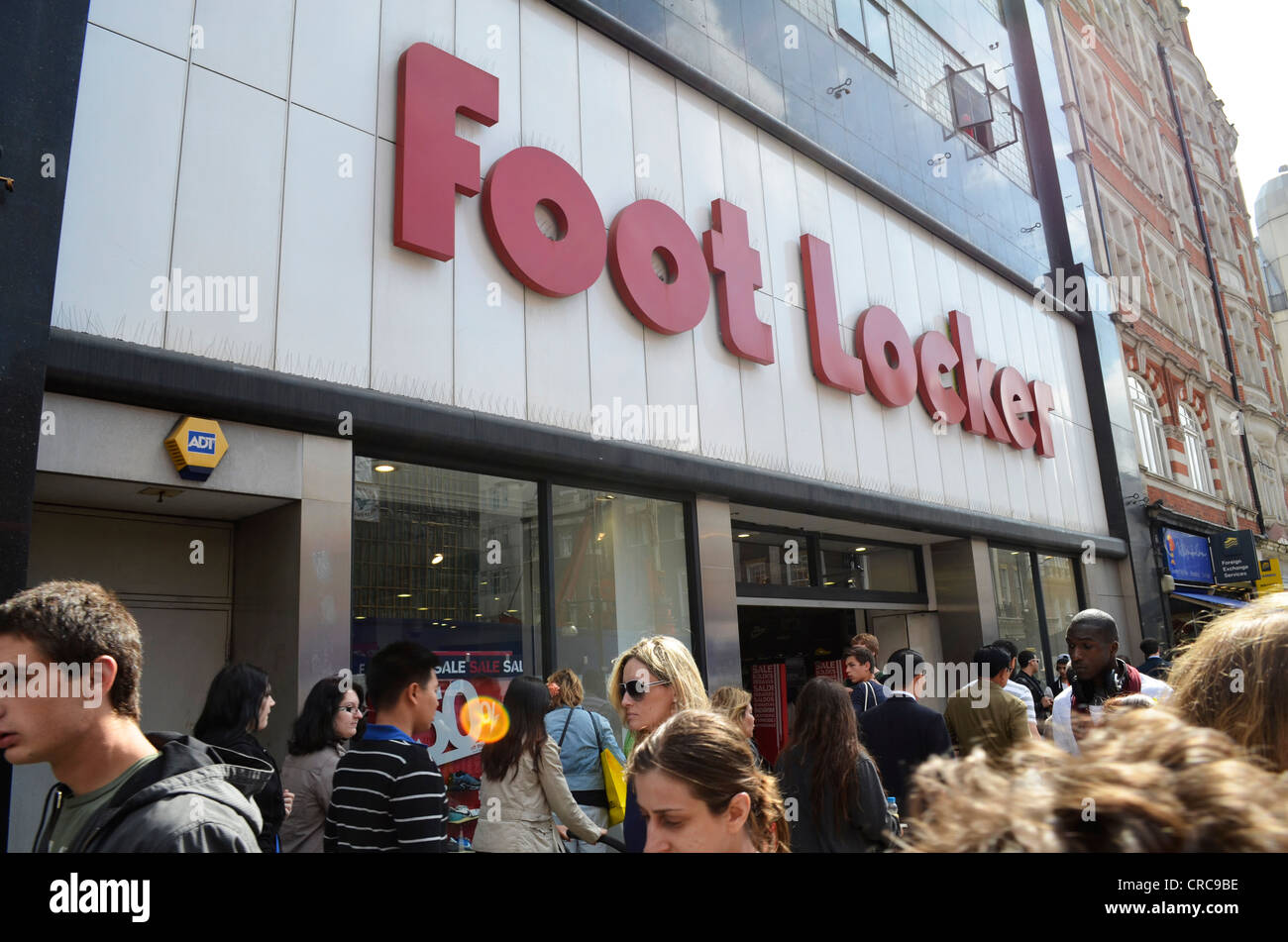 Foot locker Oxford street Stock Photo - Alamy