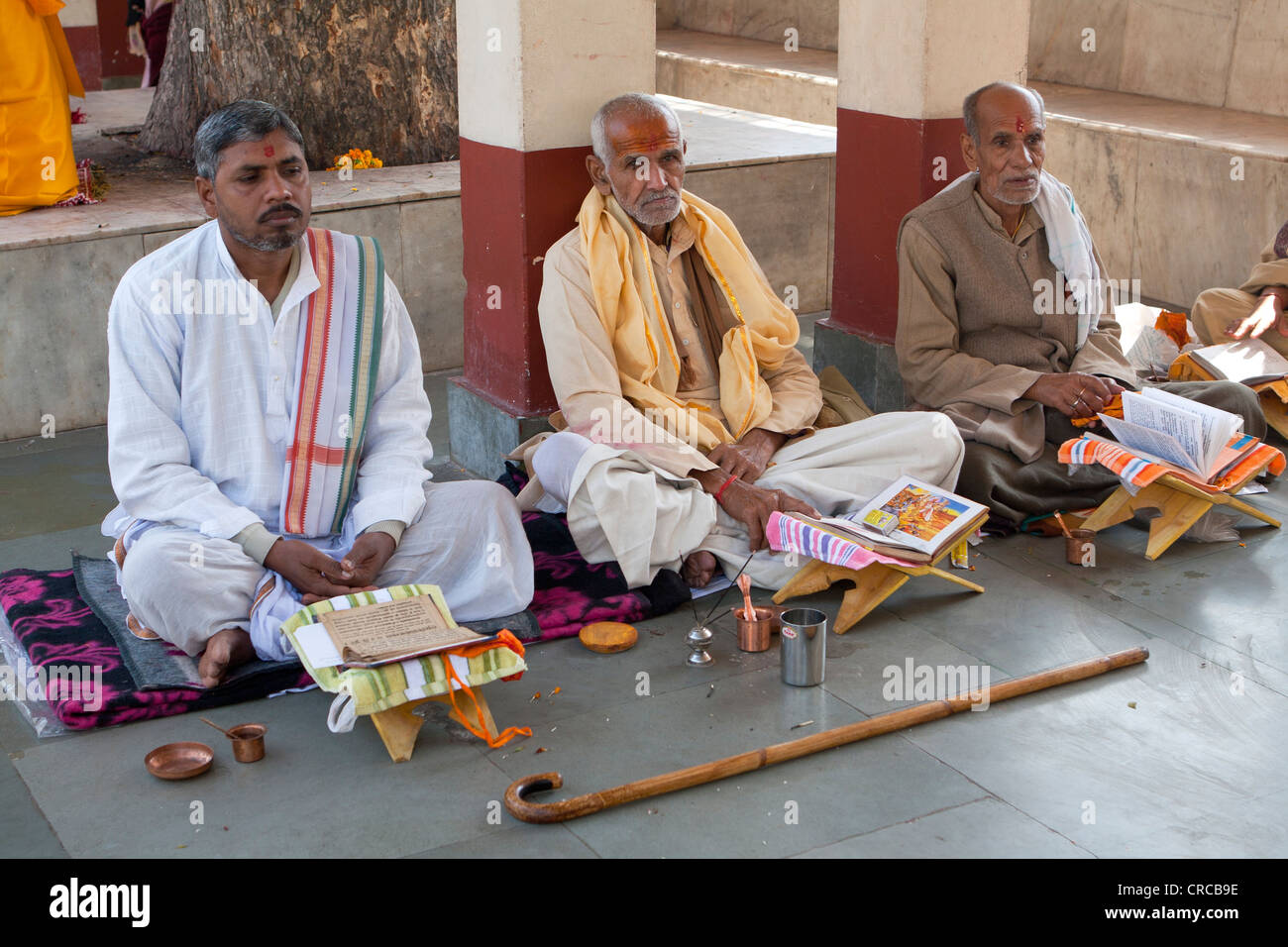Hindu priests at Kamakhya Temple, Guwahati, Assam, India Stock Photo ...