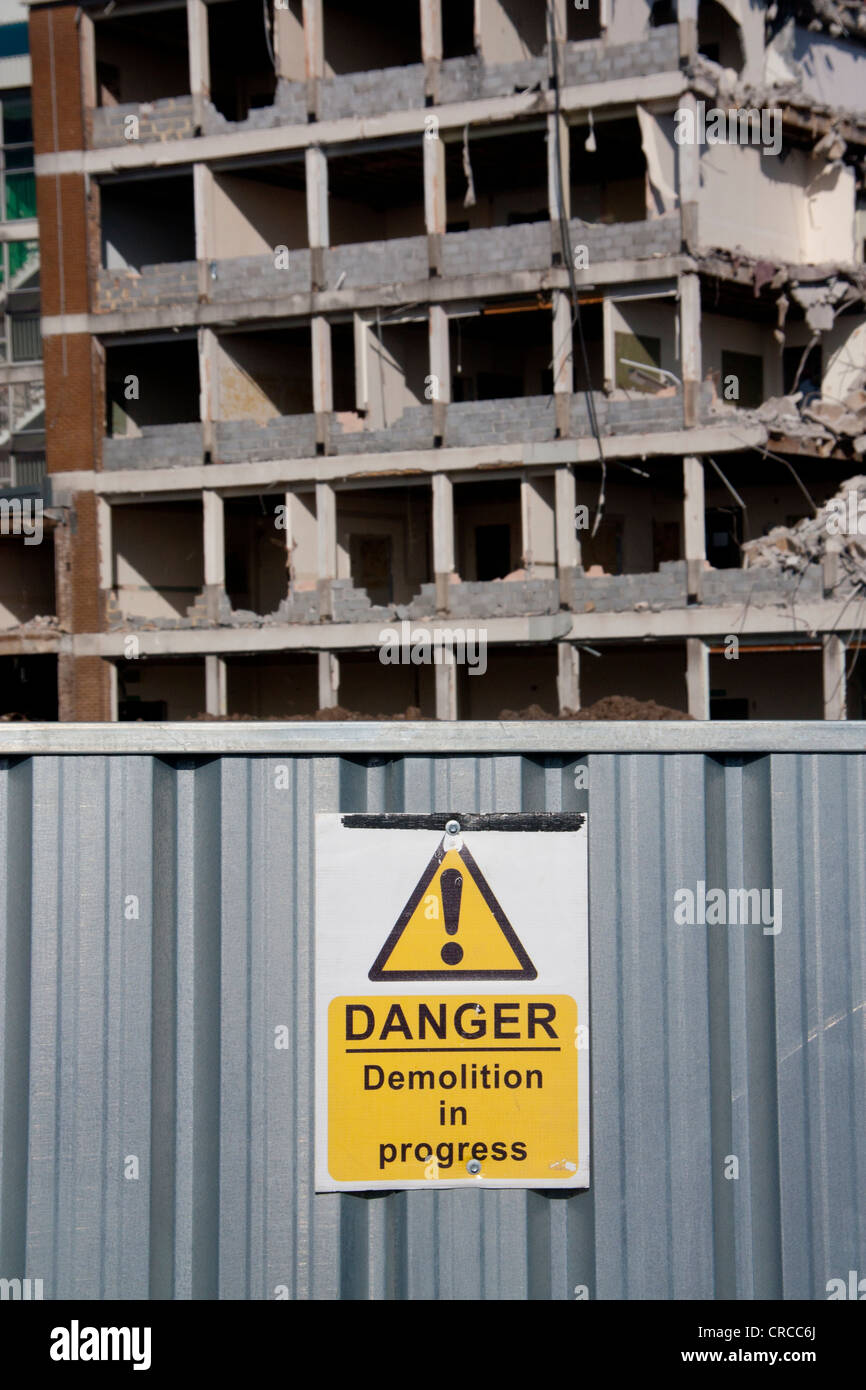 Danger demolition in progress sign hi-res stock photography and images ...