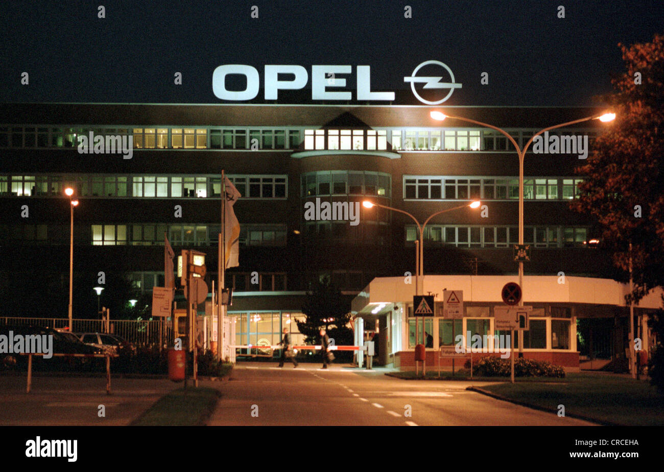 Opel factory in Bochum 2 Stock Photo - Alamy