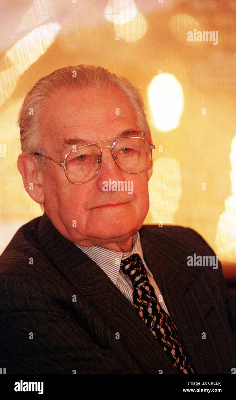 Andrzej wajda hi-res stock photography and images - Alamy