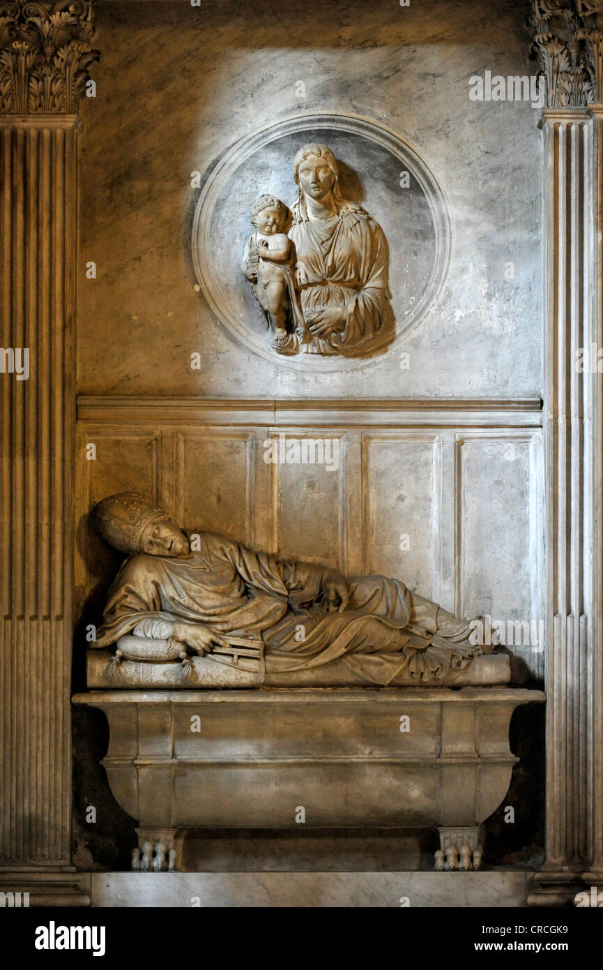 Tomb of Pope Innocent II in the Basilica of Santa Maria in Trastevere ...