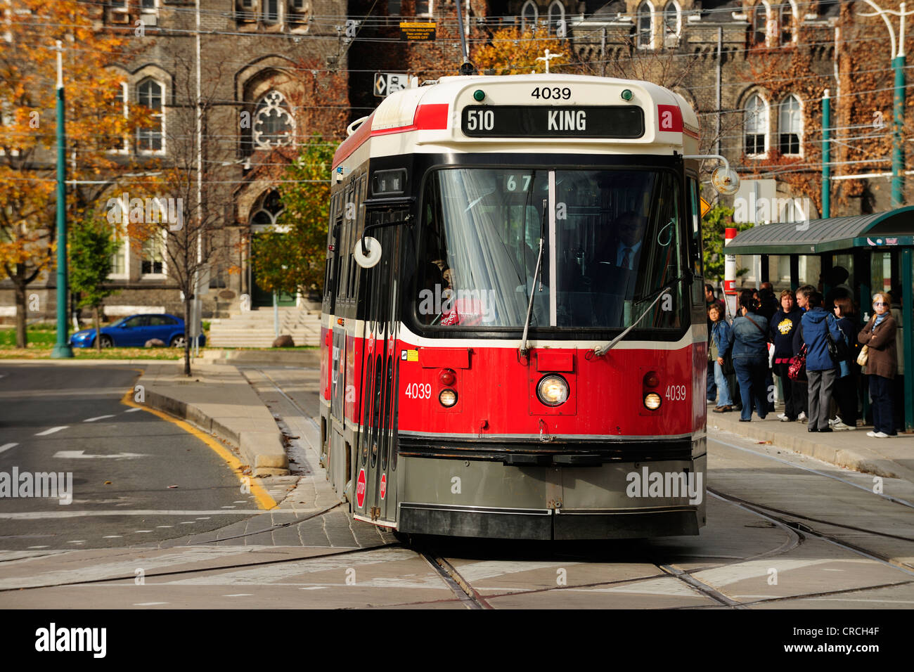 Streetcar stops hi-res stock photography and images - Alamy