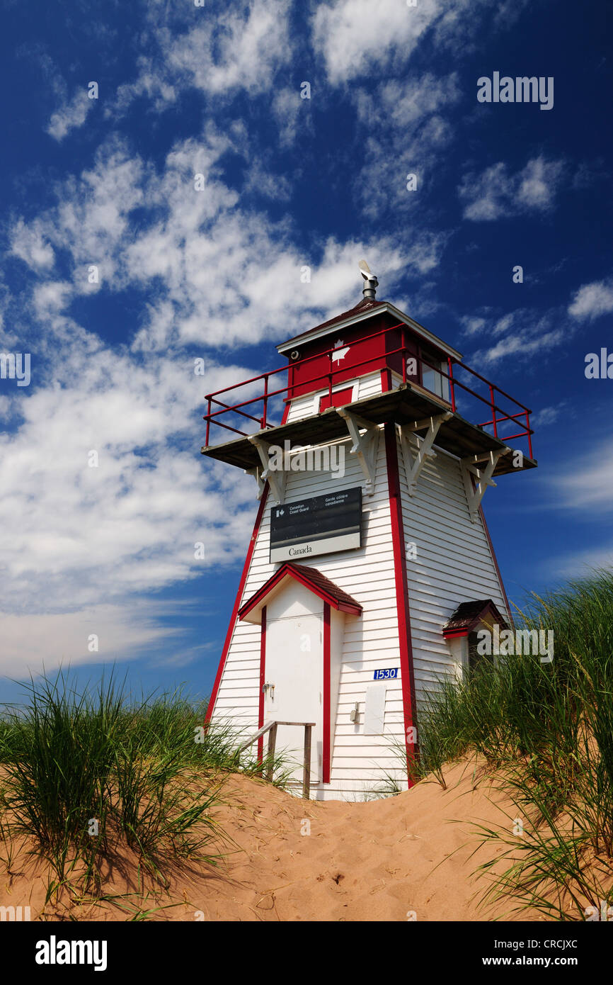 Lighthouse on Brackley Beach, Prince Edward Island National Park ...