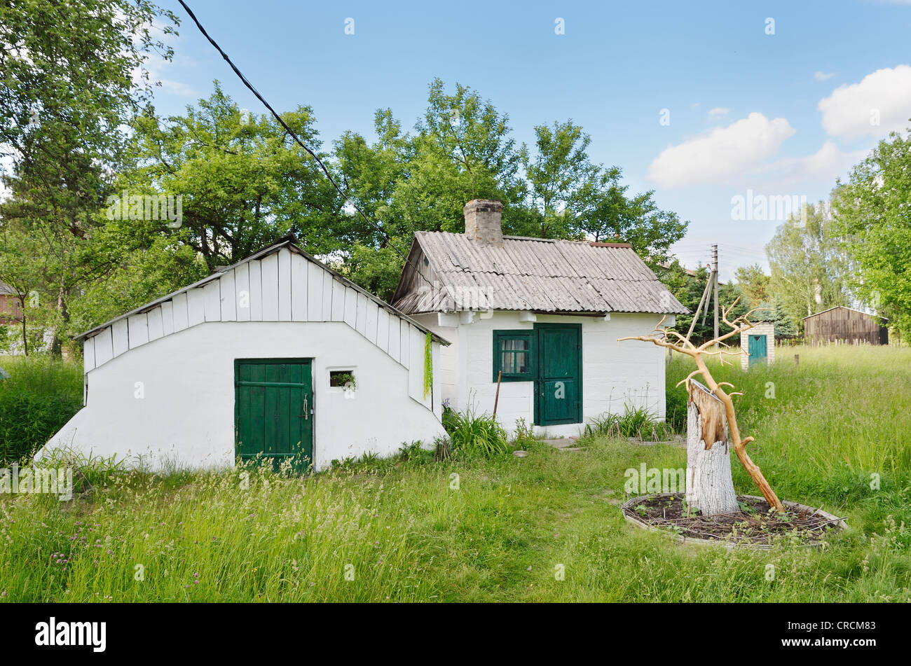 Country Yard High Resolution Stock Photography and Images - Alamy