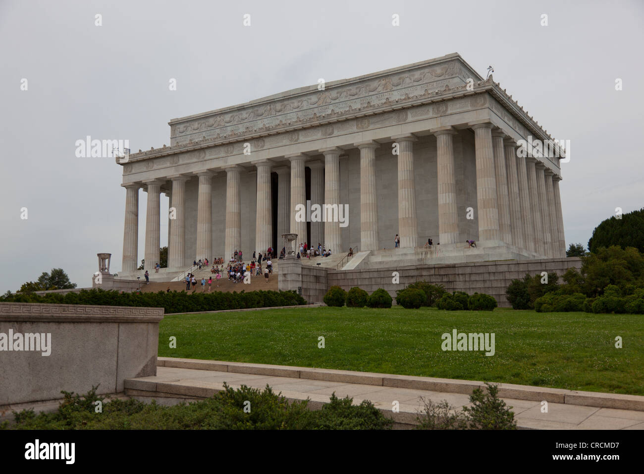 Tourists visiting the Lincoln Memorial National Monument in Washington ...