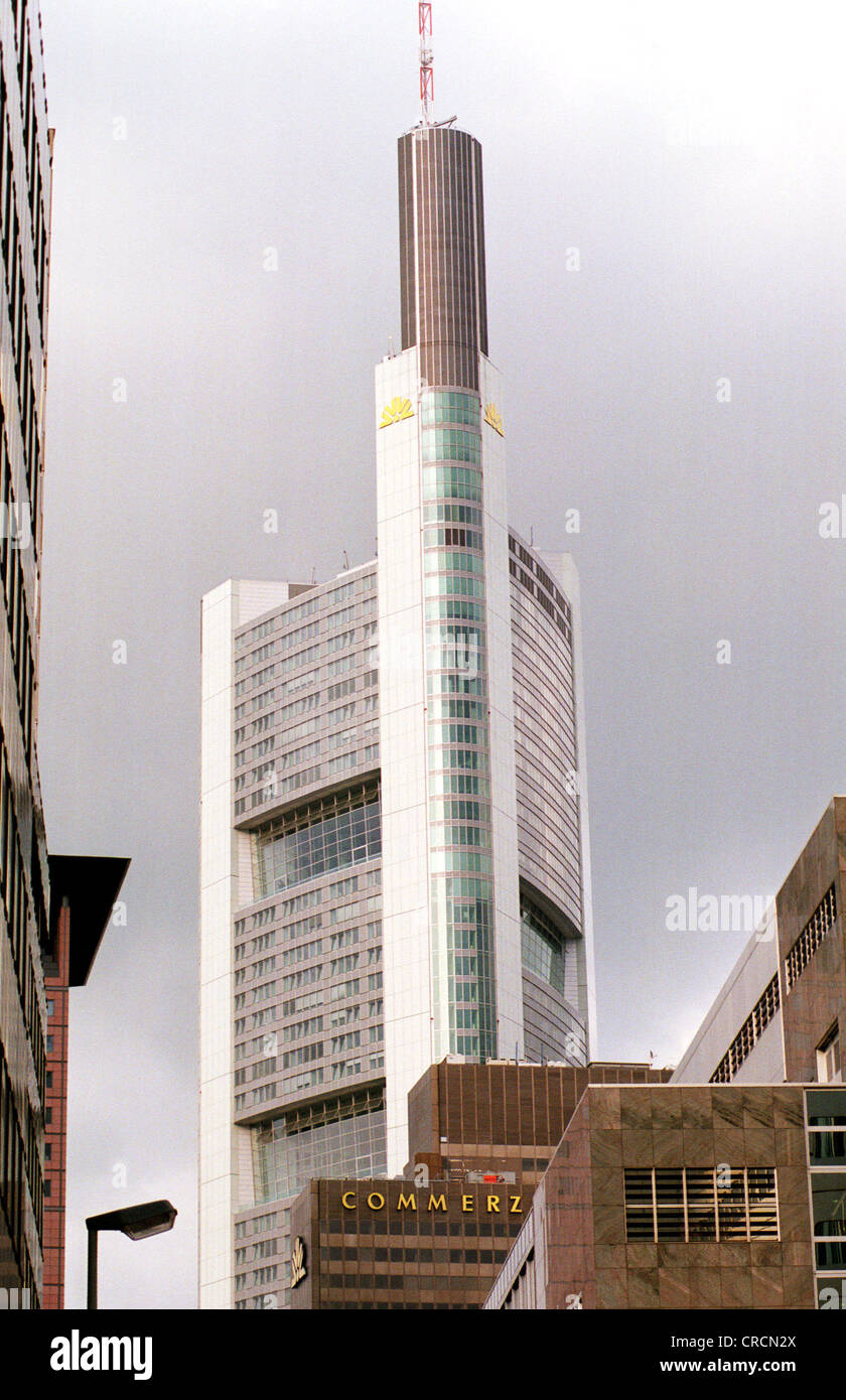 Commerzbank headquarters in Frankfurt Stock Photo - Alamy