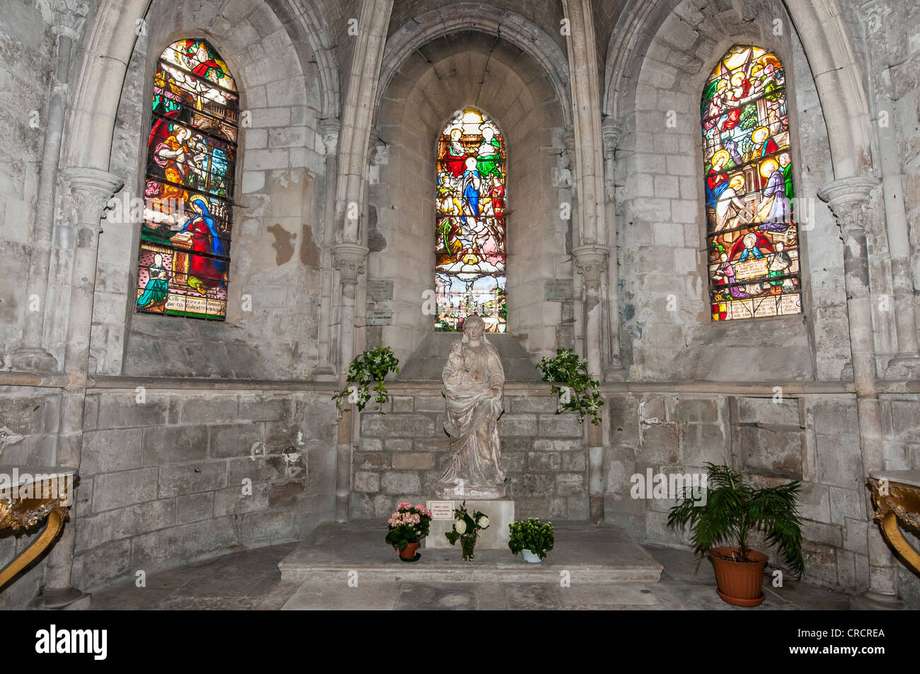 Saint Sauveur Church, Petit Andely, Les Andelys, Normandy, France Stock ...