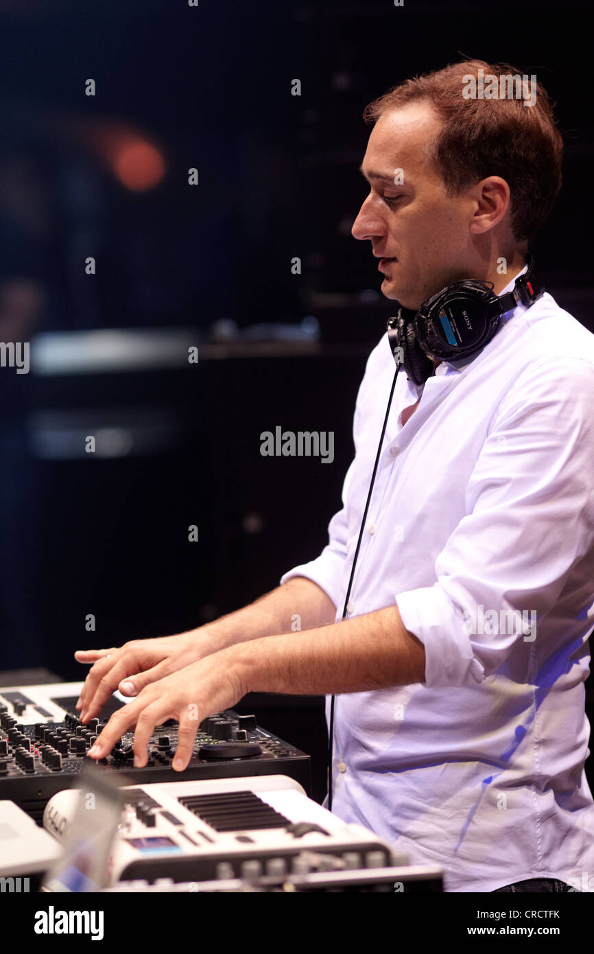 Techno-DJ Paul van Dyk, techno festival Nature One 2011, Kastellaun ...
