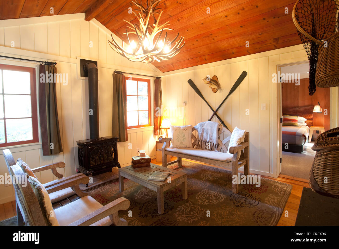 The Glen Oaks Motel is a classic, calm hideaway in Big Sur Stock Photo ...