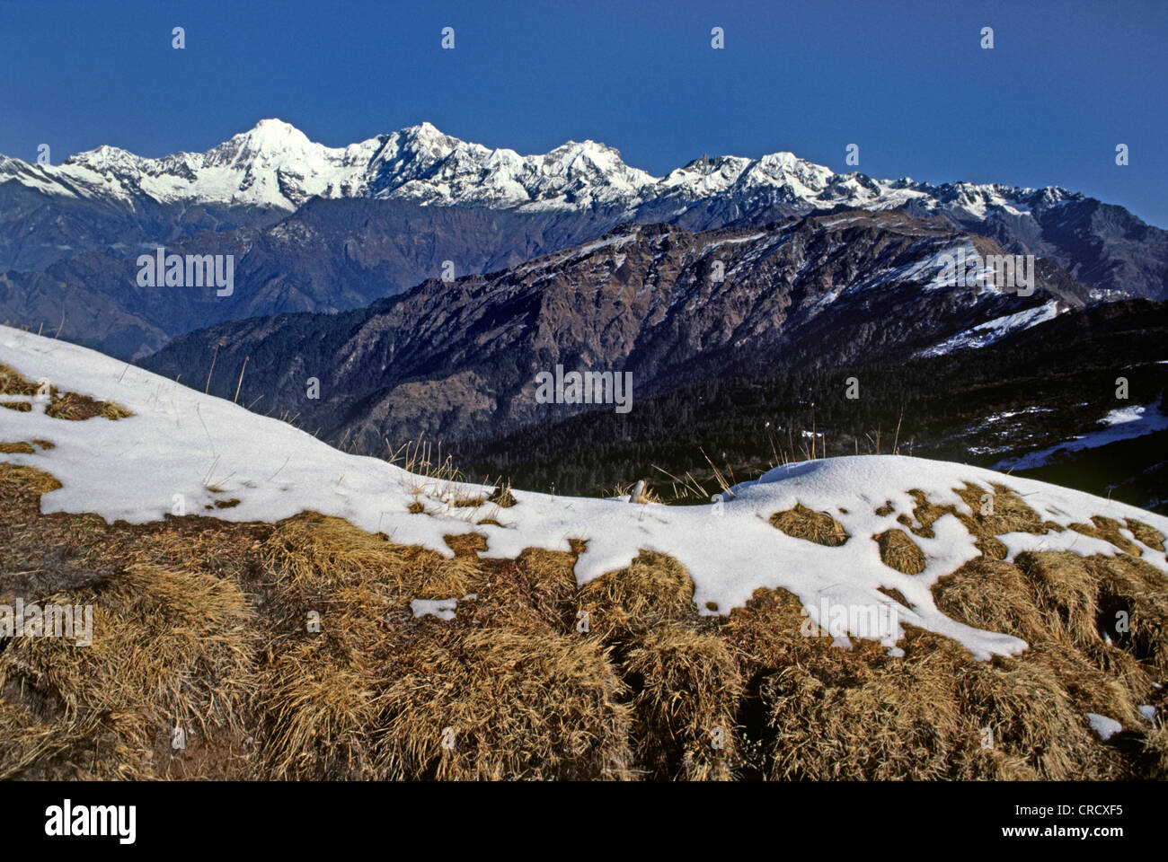 Peak in the ganesh himal hi-res stock photography and images - Alamy