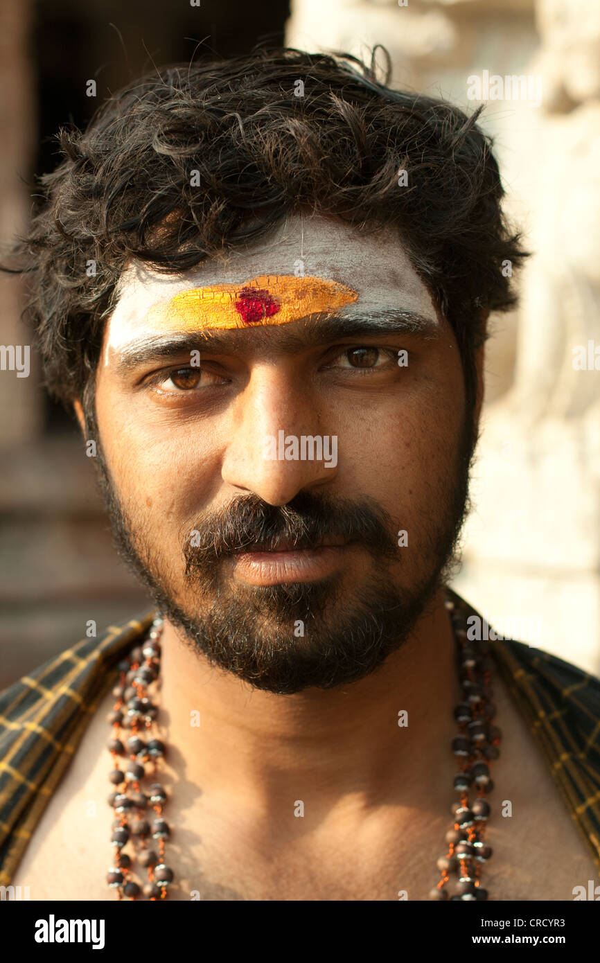 Indian priest hi-res stock photography and images - Alamy