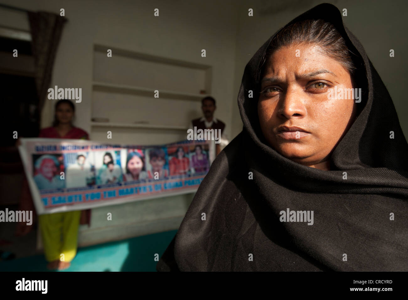 Pakistan woman hi-res stock photography and images - Alamy