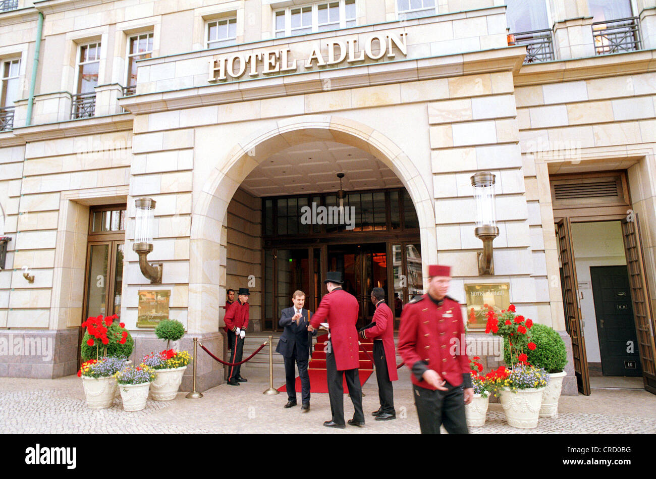 Adlon hotel entrance hi-res stock photography and images - Alamy