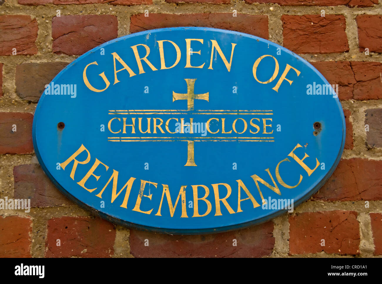 garden of remembrance sign at st nicholas church, thames ditton, surrey ...