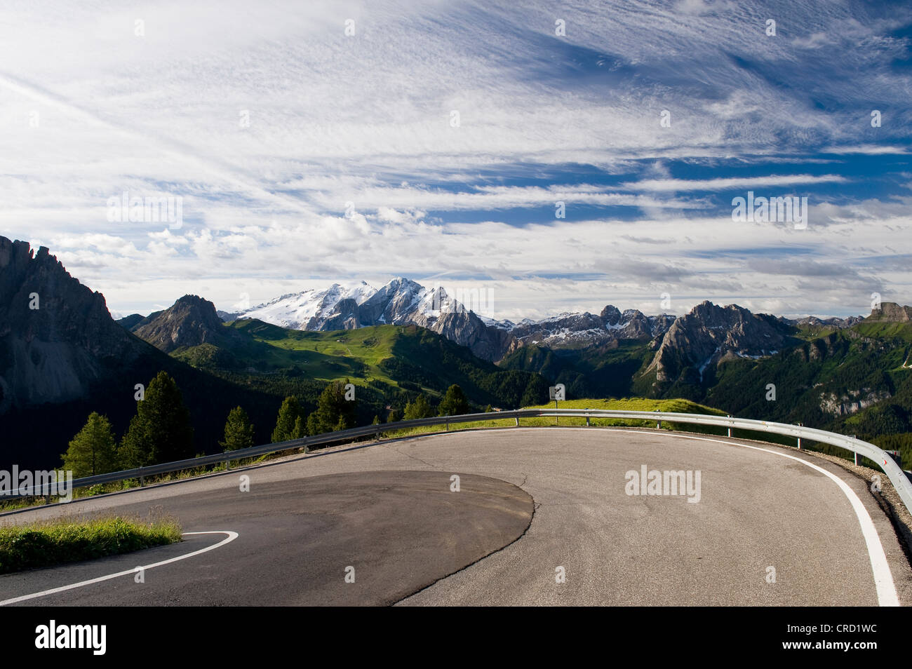 Sella pass hi-res stock photography and images - Alamy