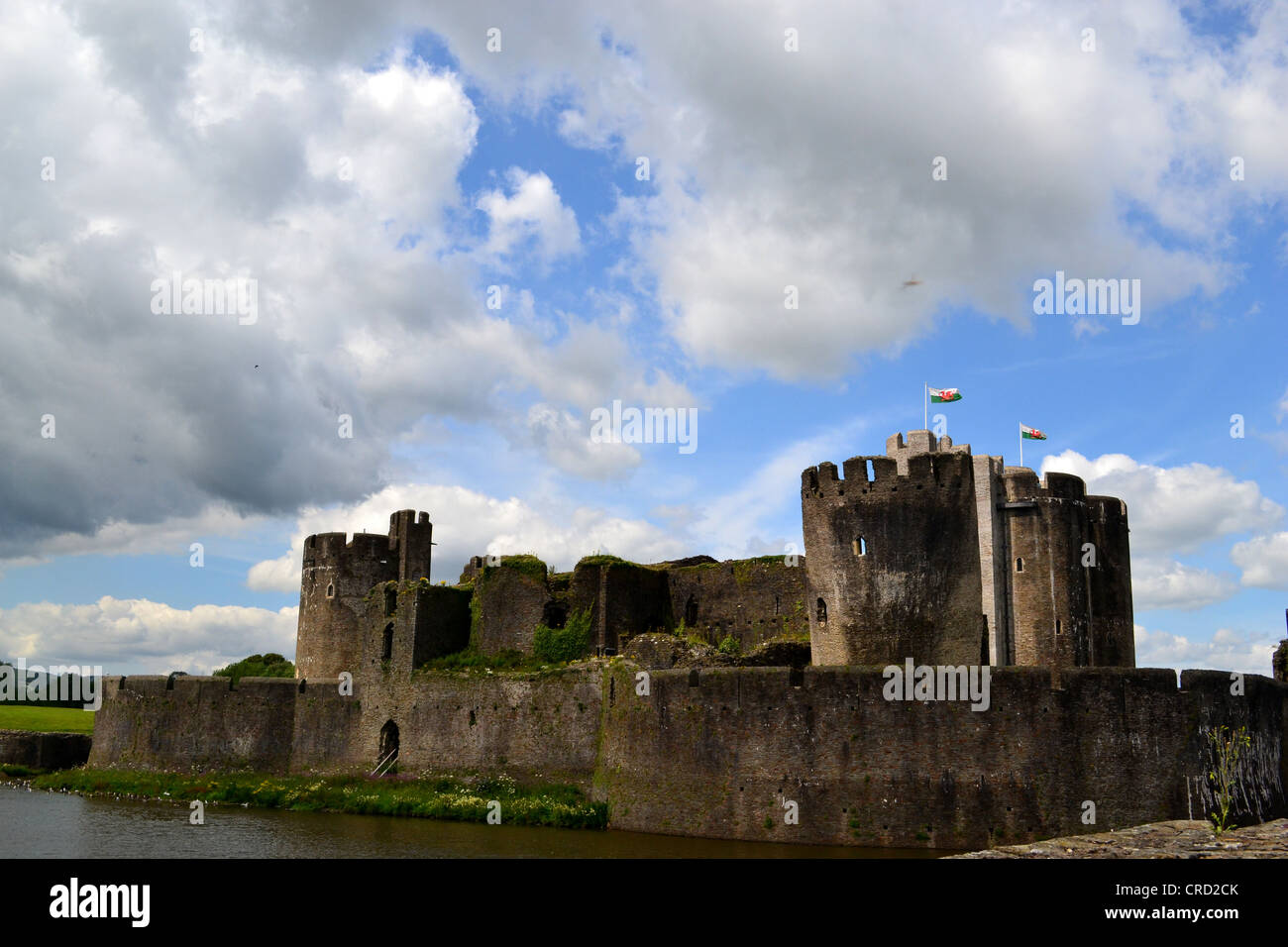 Caerphilly castle south wales hi-res stock photography and images - Alamy