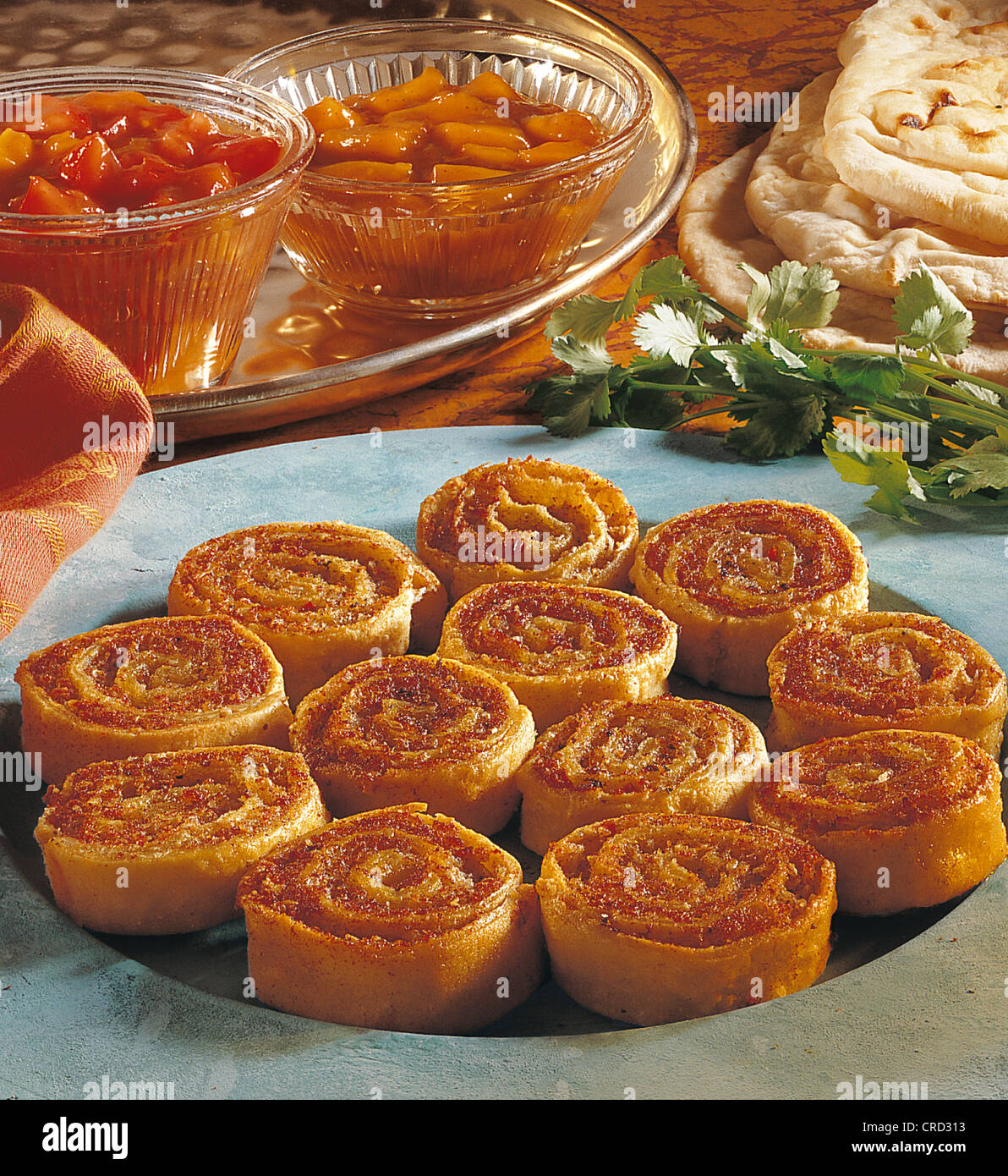 Mashed paper hi-res stock photography and images - Alamy