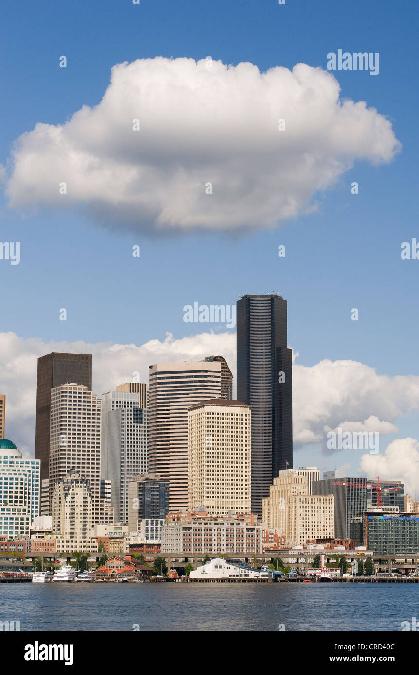 Tallest seattle building hi-res stock photography and images - Alamy