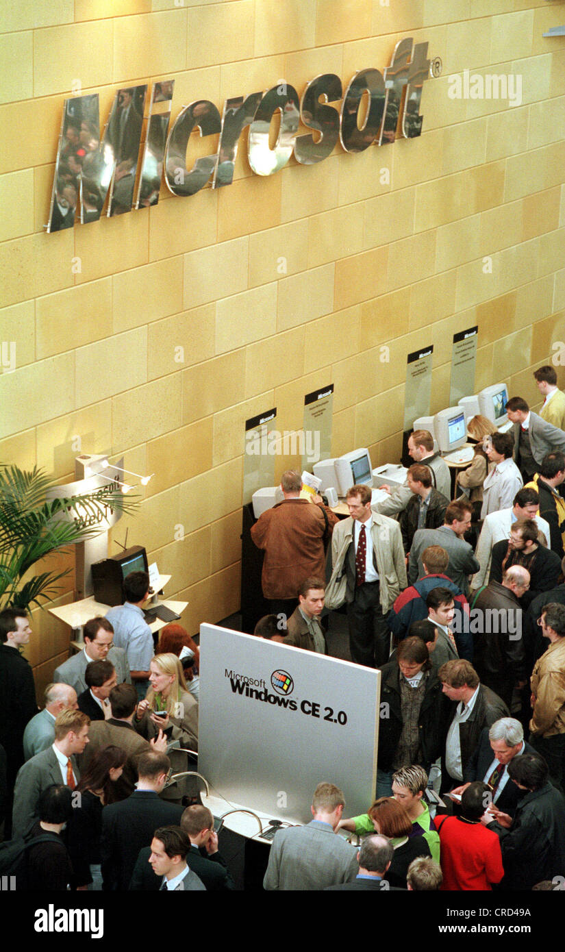 Mircosoft hi-res stock photography and images - Alamy