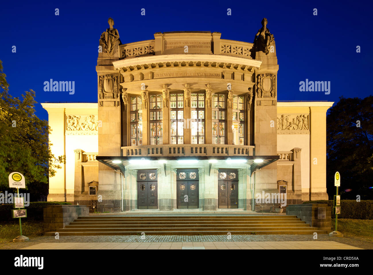 Giessen city theater hi-res stock photography and images - Alamy