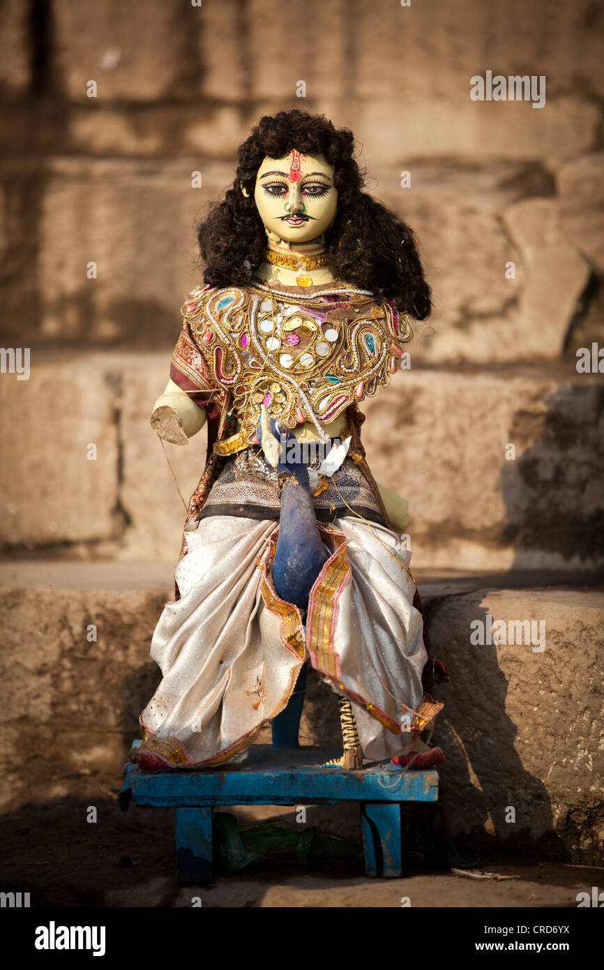 Broken hindu god shiva puppet hi-res stock photography and images - Alamy