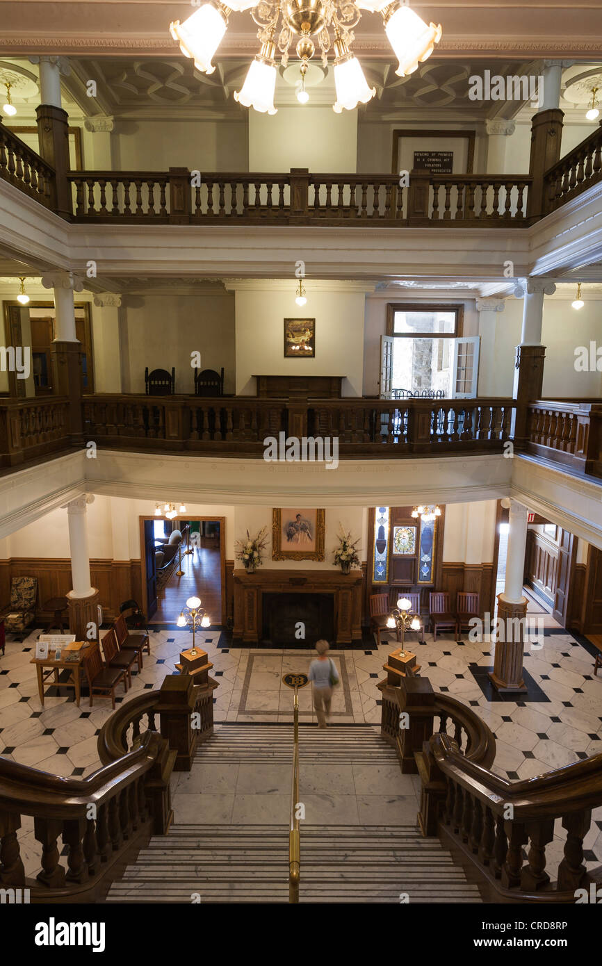 The grand staircase at Boldt Castle Stock Photo - Alamy