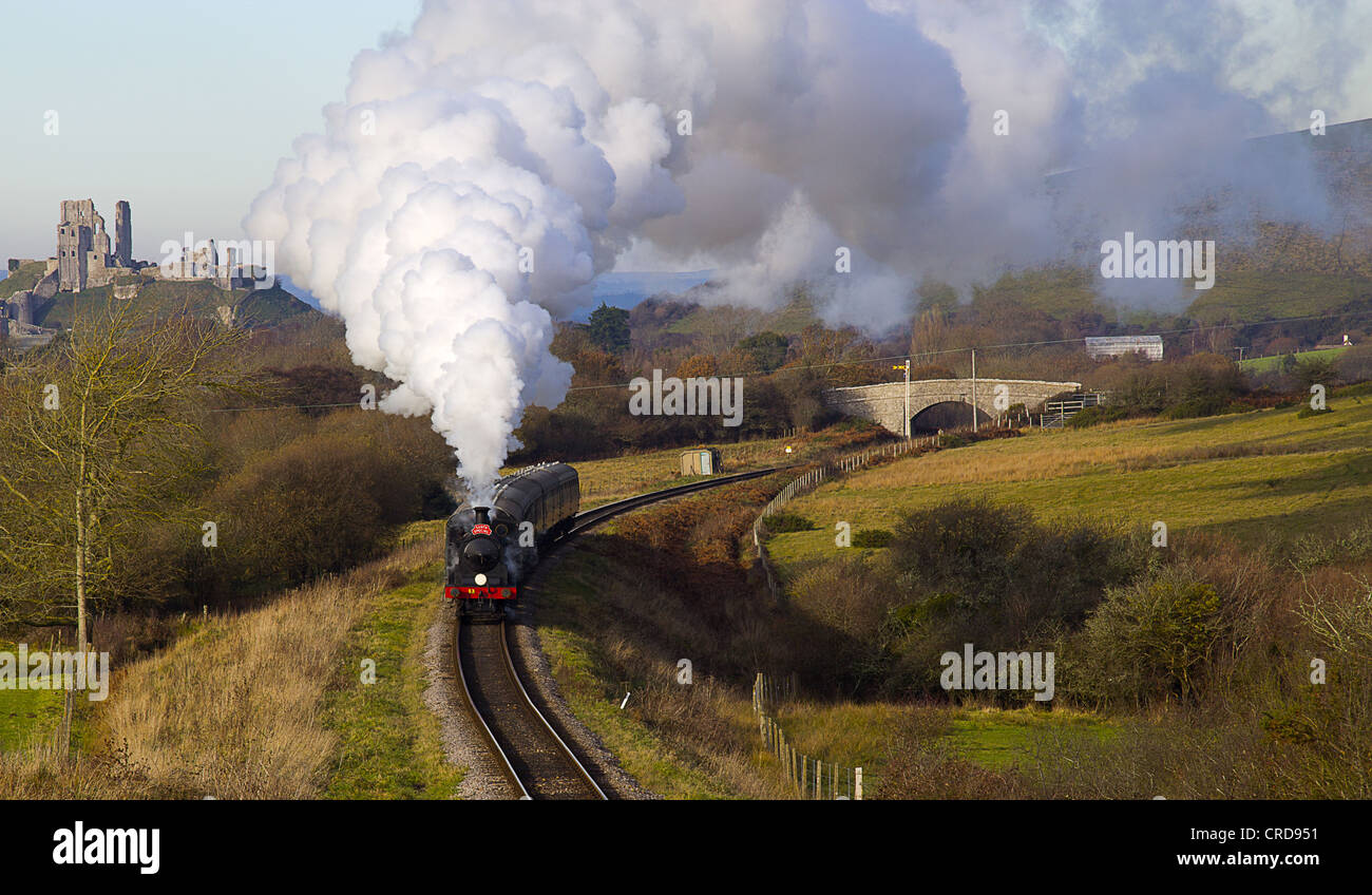 Corfe Castle Steam Train Stock Photo - Alamy