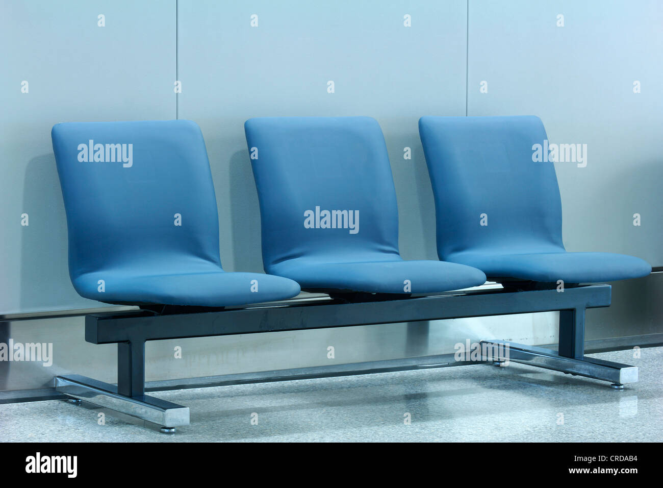 Waiting area hi-res stock photography and images - Alamy