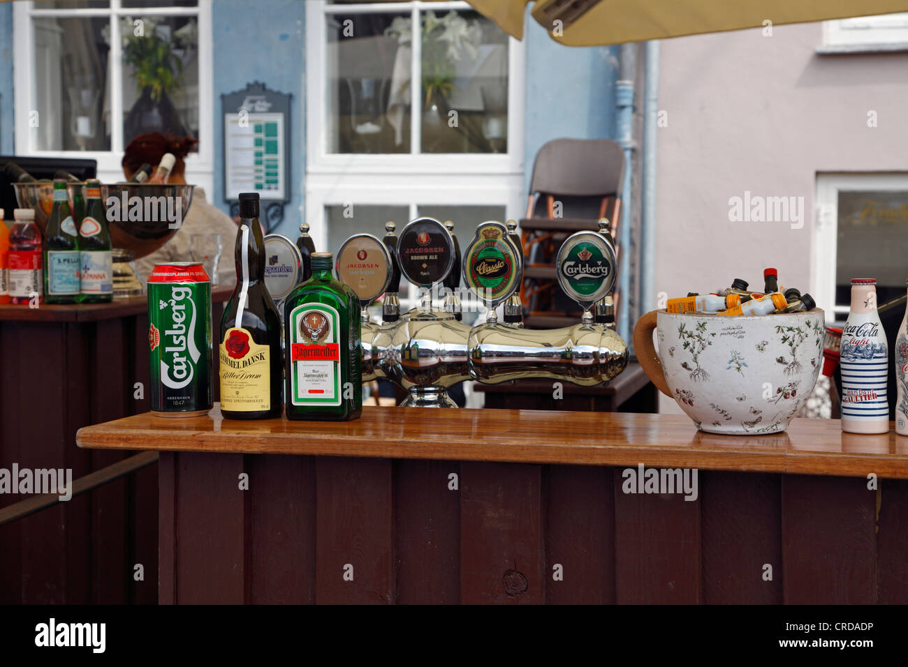 Bar counter draught beer handles hi-res stock photography and images ...