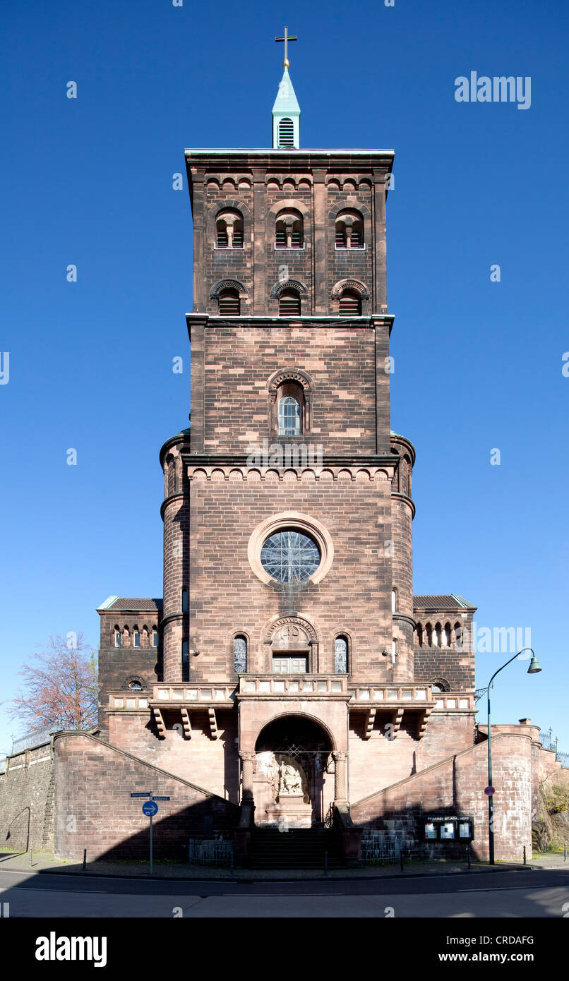 Romanesque catholic church hi-res stock photography and images - Alamy