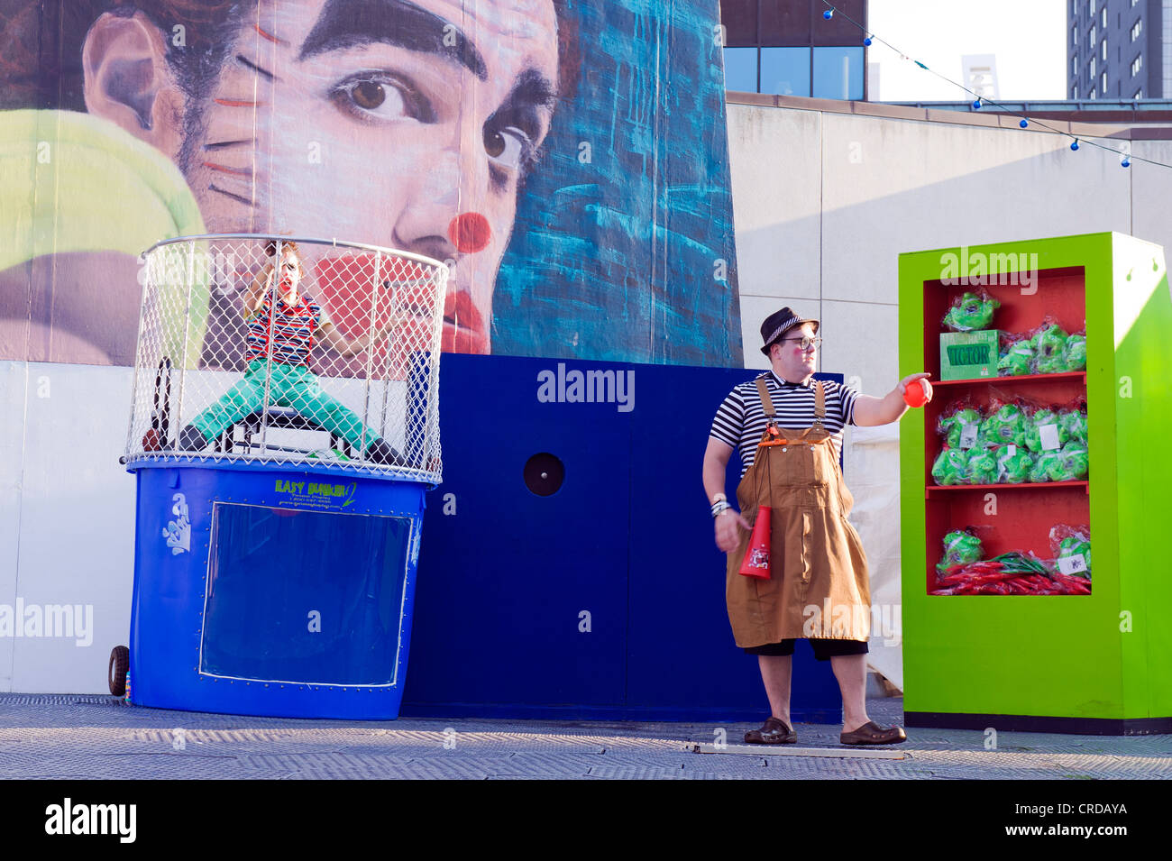 Carnival worker hi-res stock photography and images - Alamy