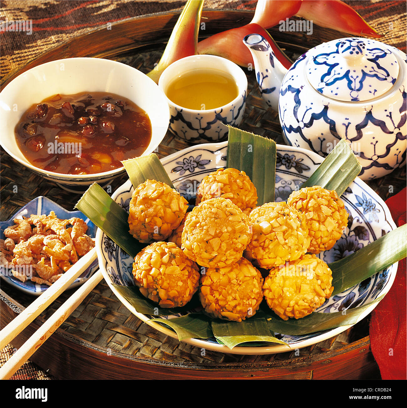 Crispy foods hi-res stock photography and images - Alamy