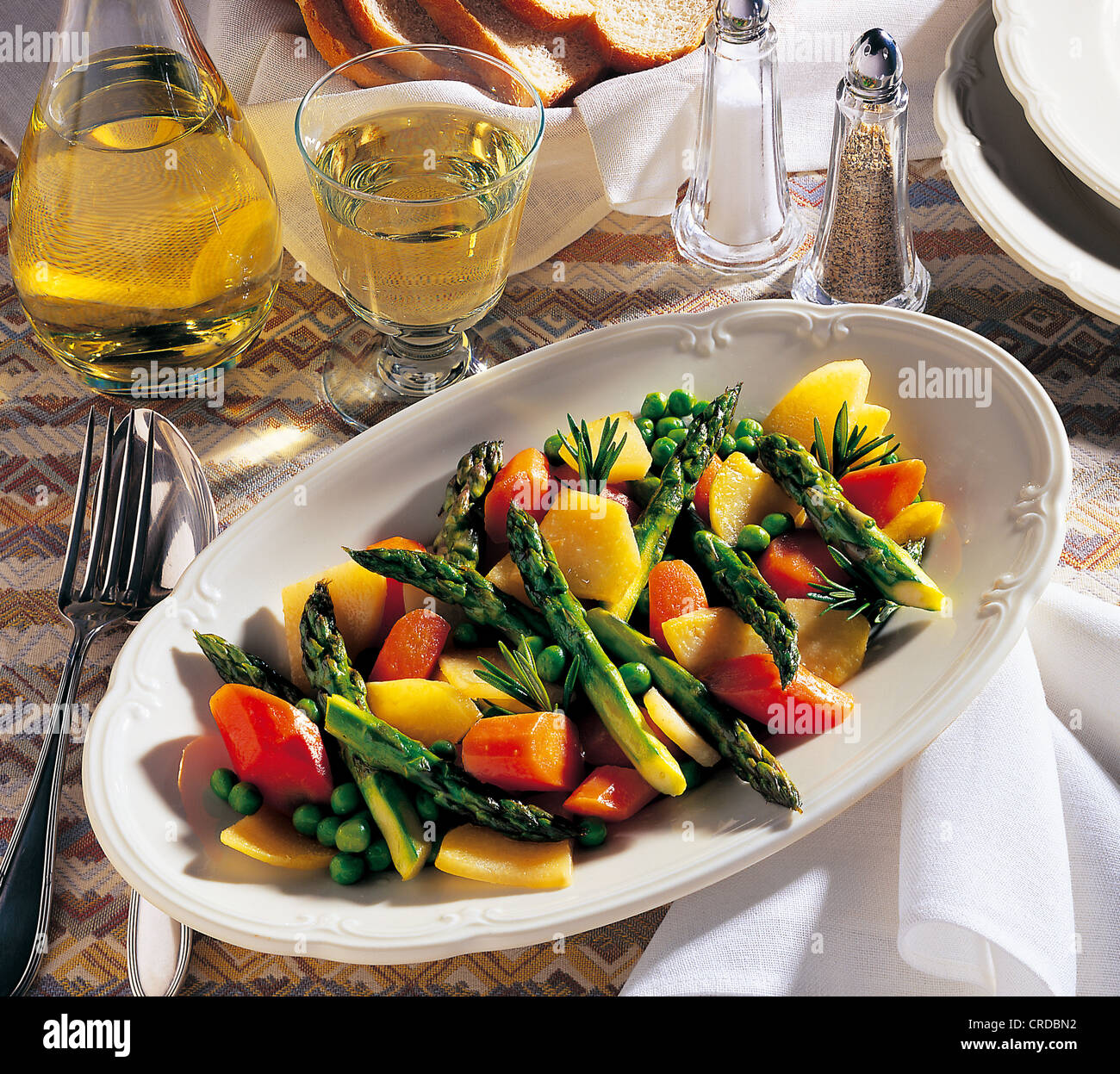 Parisian style baby vegetables, France Stock Photo - Alamy