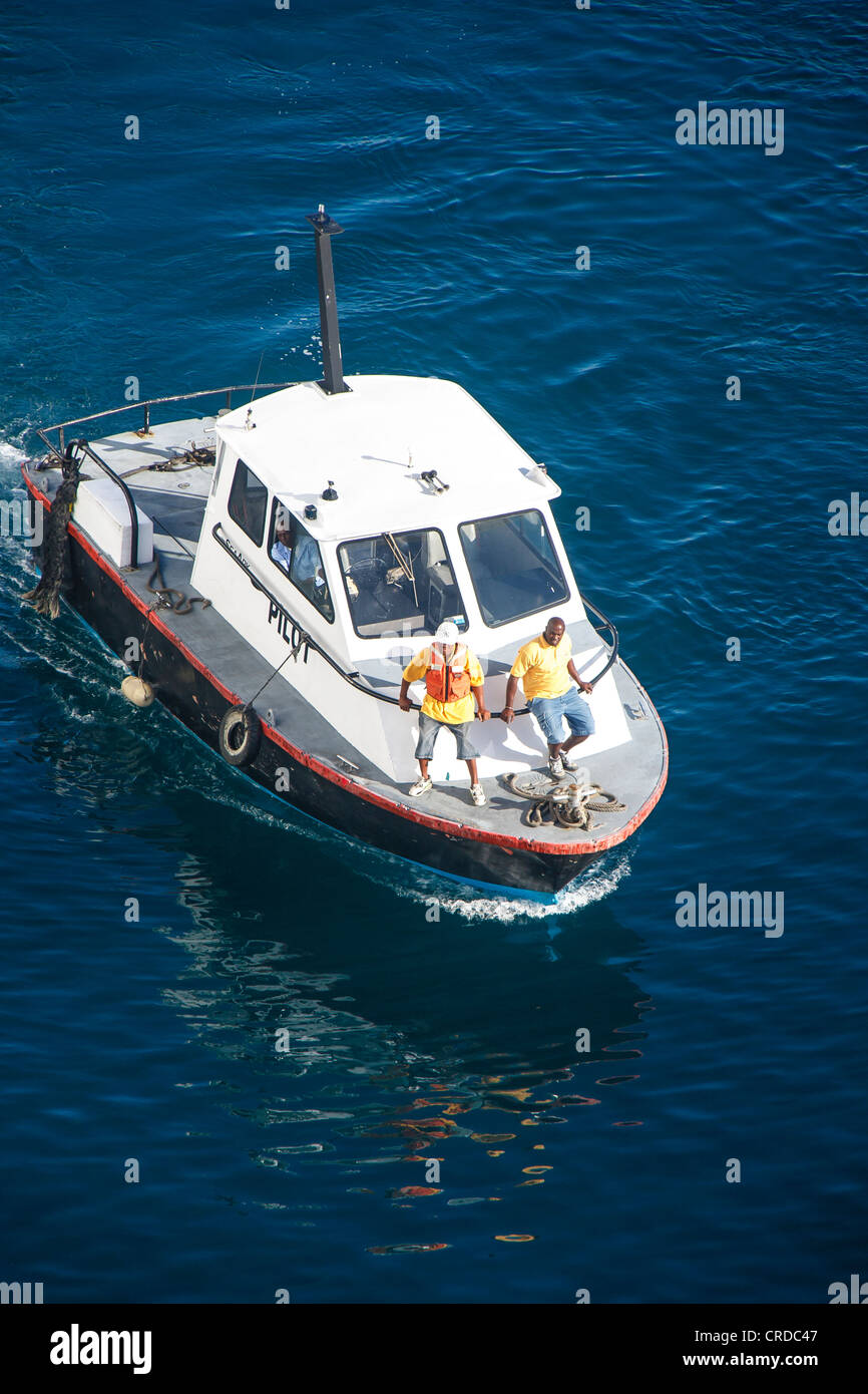 Two men pilot boat hi-res stock photography and images - Alamy