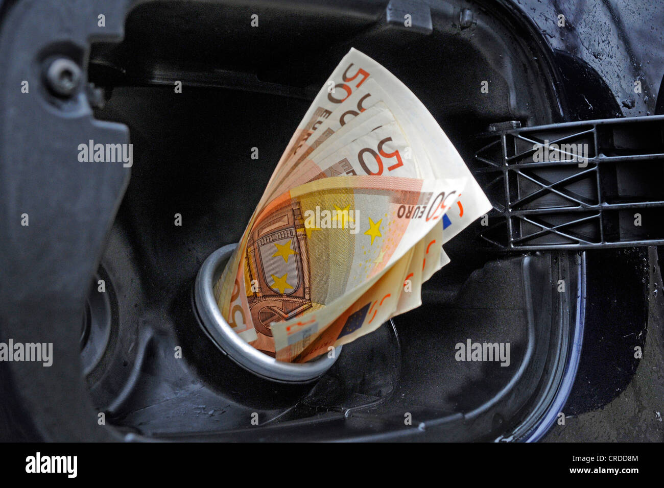 Gasoline prices germany hi-res stock photography and images - Alamy