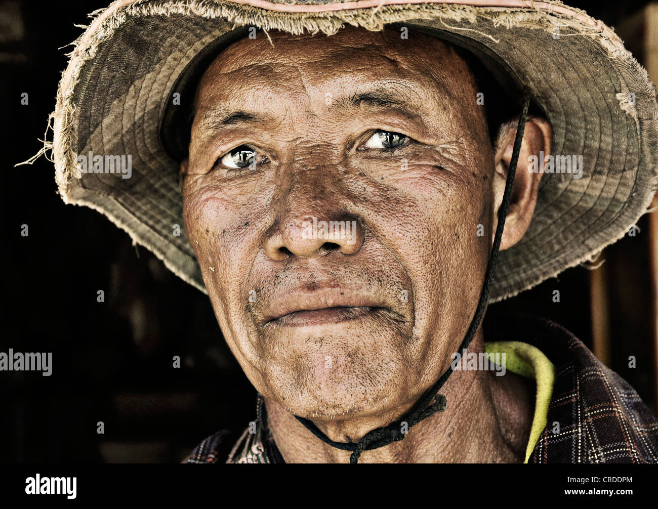 Laos man portrait hi-res stock photography and images - Alamy