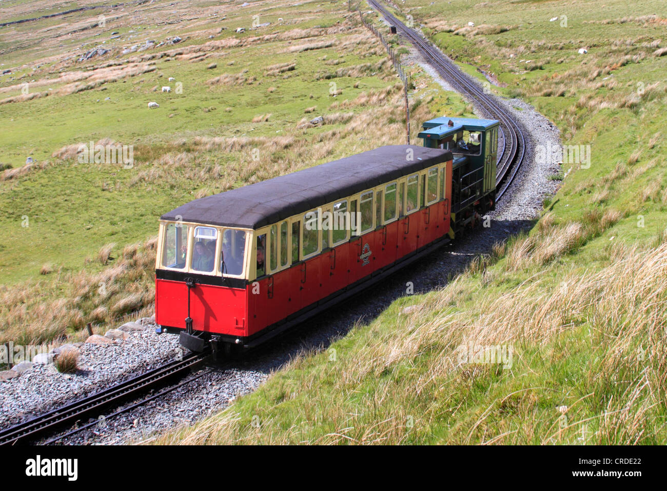 Snowdon mountain diesel locomotive hi-res stock photography and images - Alamy