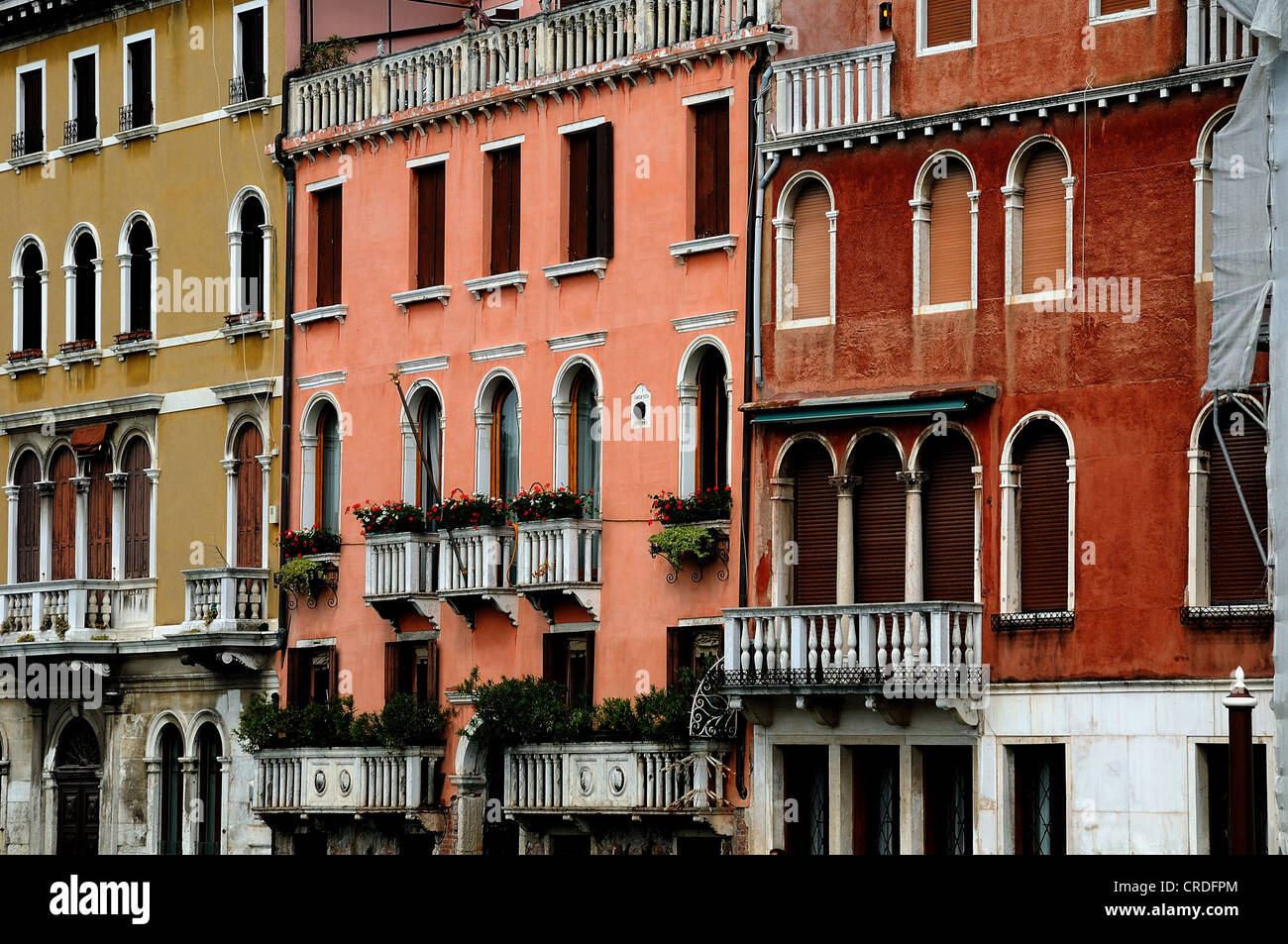 Colourful house fronts in the Cannaregio district of Venice Stock Photo ...