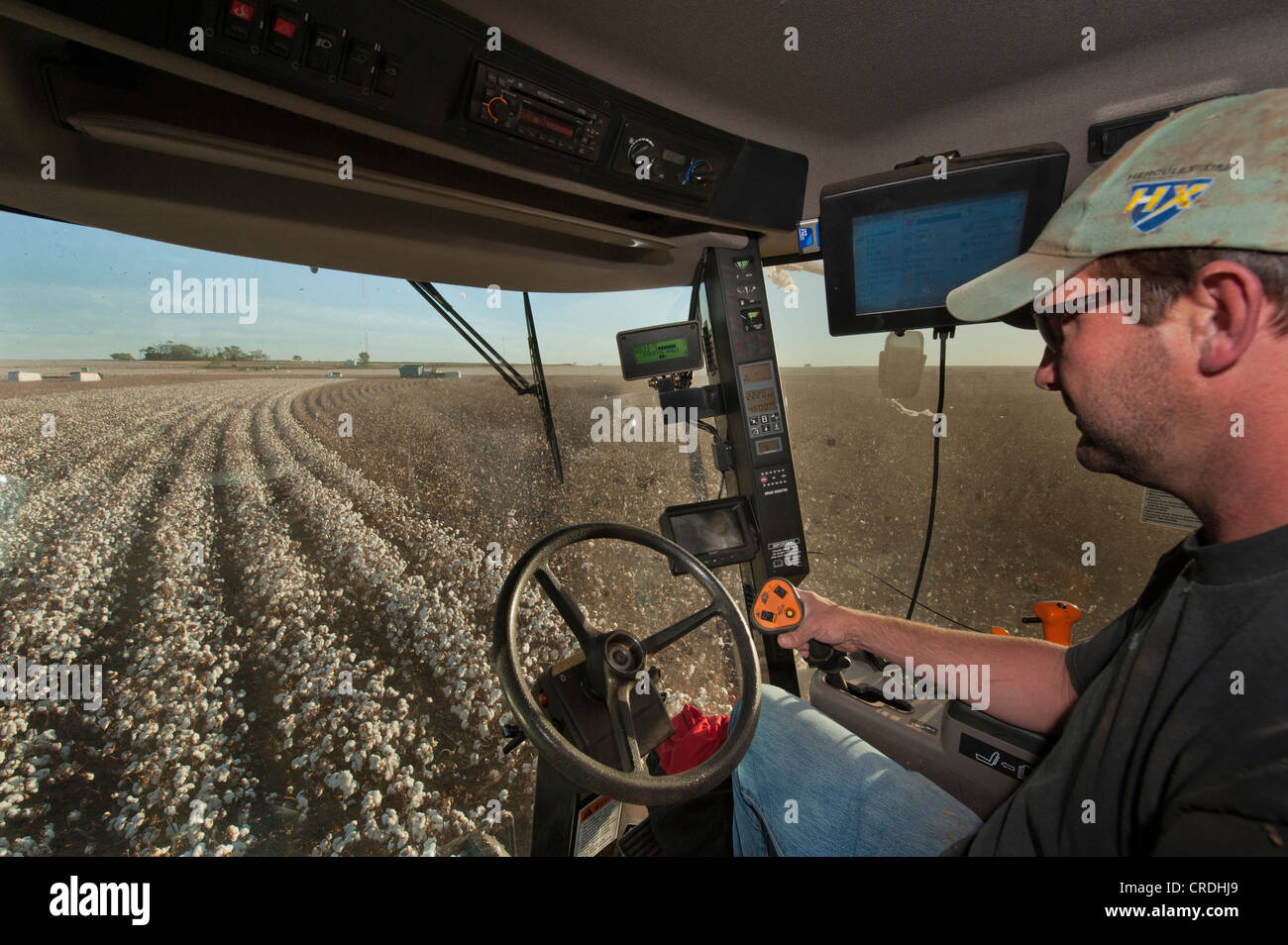Combine cab hi-res stock photography and images - Alamy