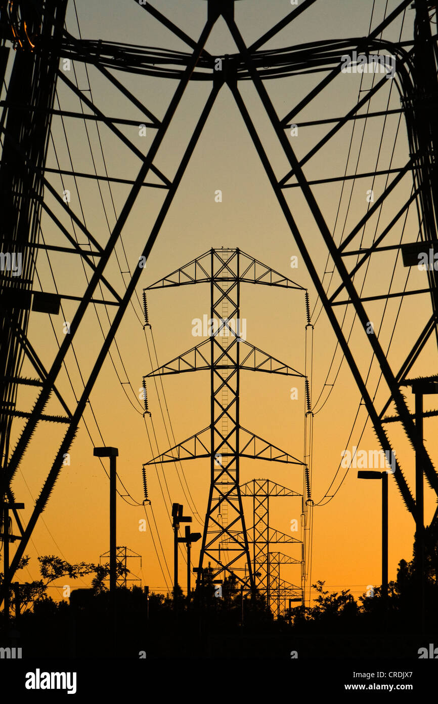 Dusk sunset exterior hi-res stock photography and images - Alamy