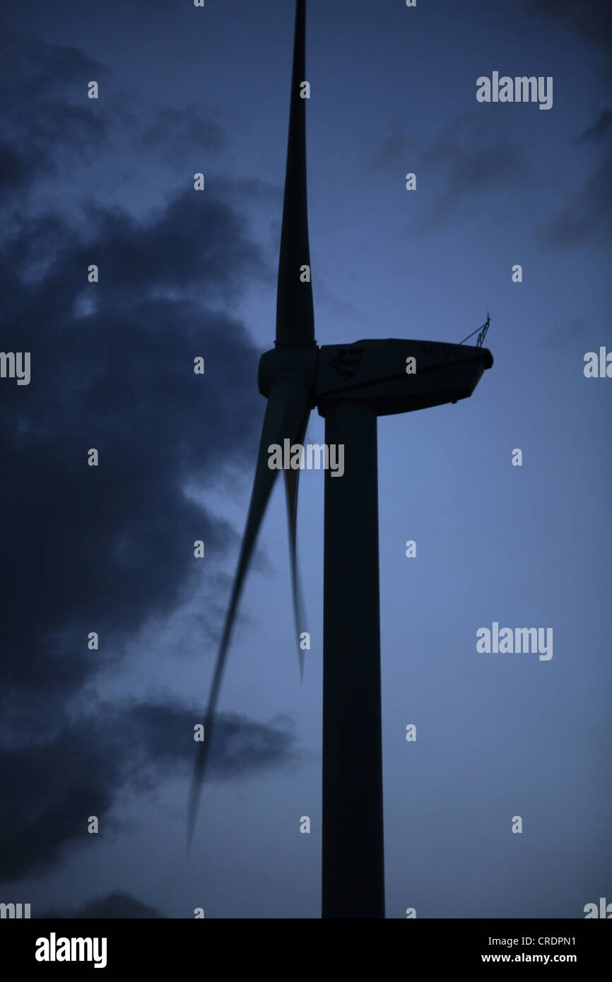 Rotating wind wheel hi-res stock photography and images - Alamy
