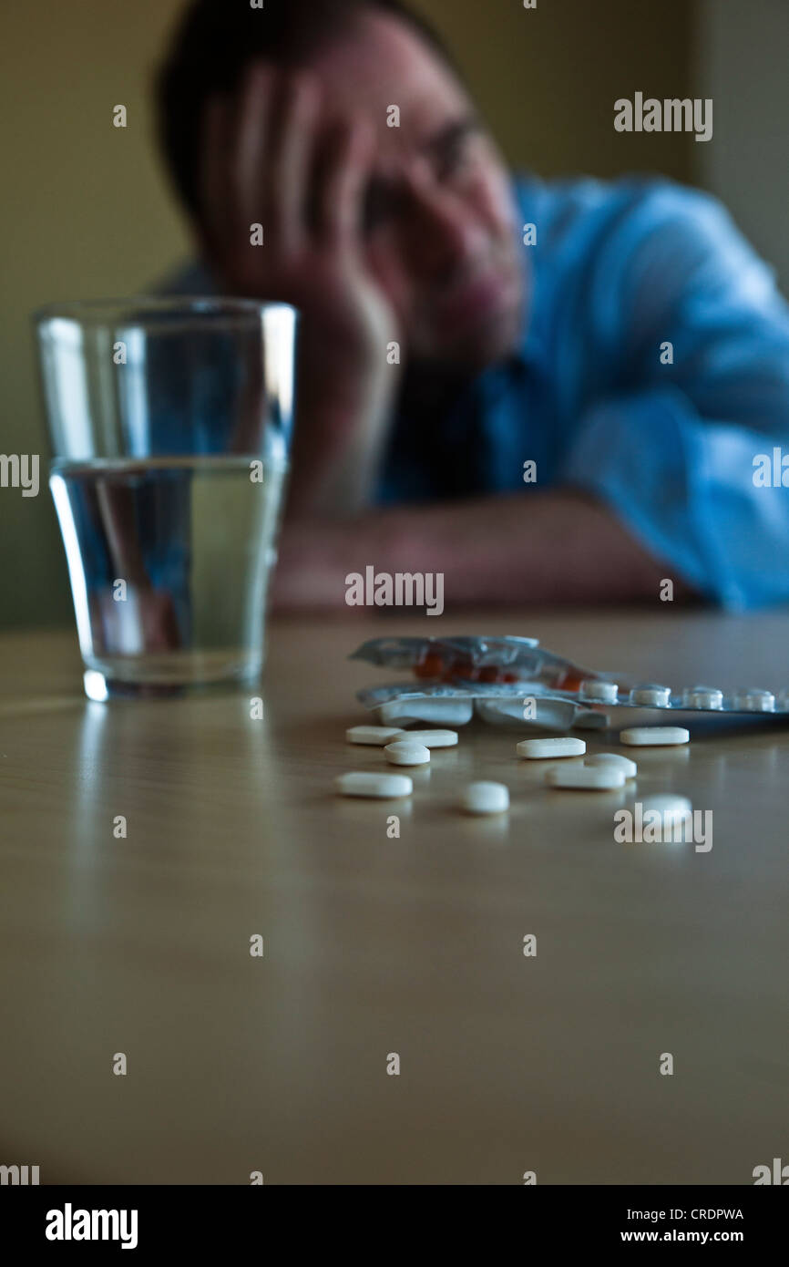 Desperate despondent hi-res stock photography and images - Alamy