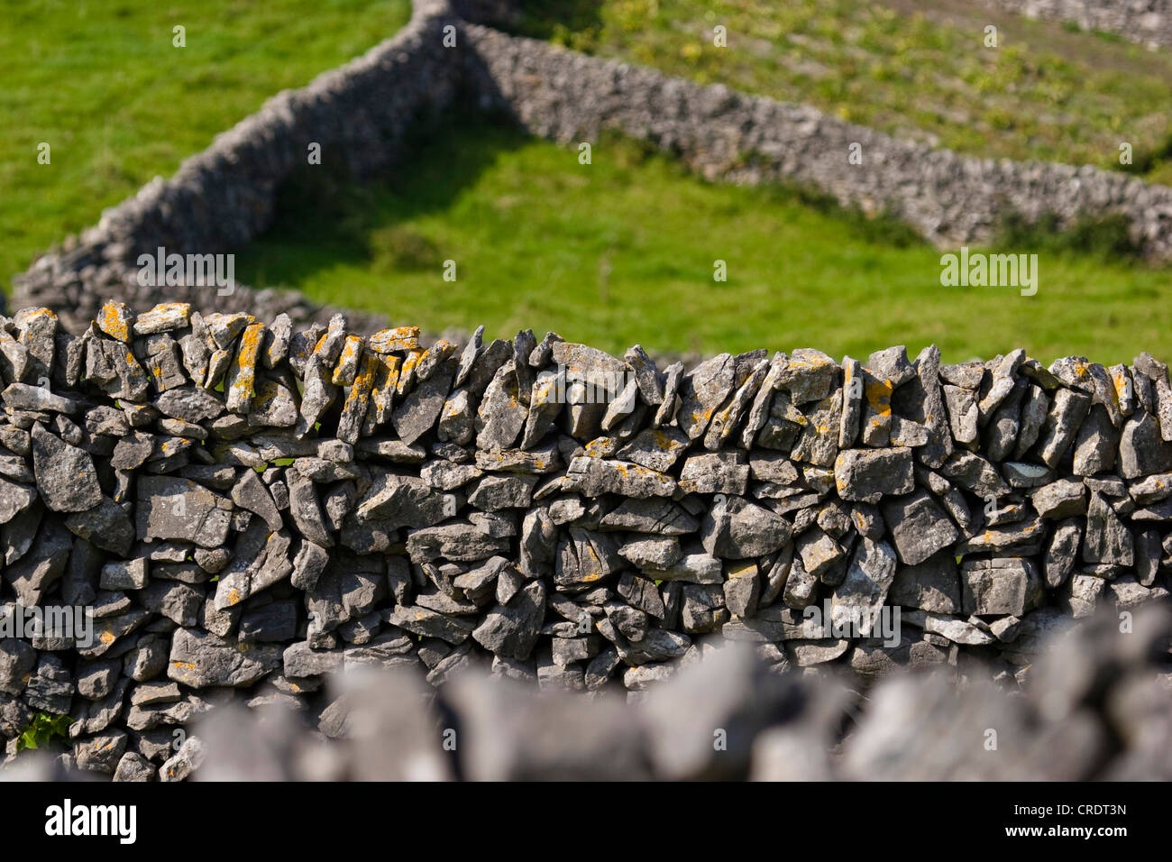 walls at Inisheer, Ireland, Aran Islands, Inisheer Stock Photo - Alamy