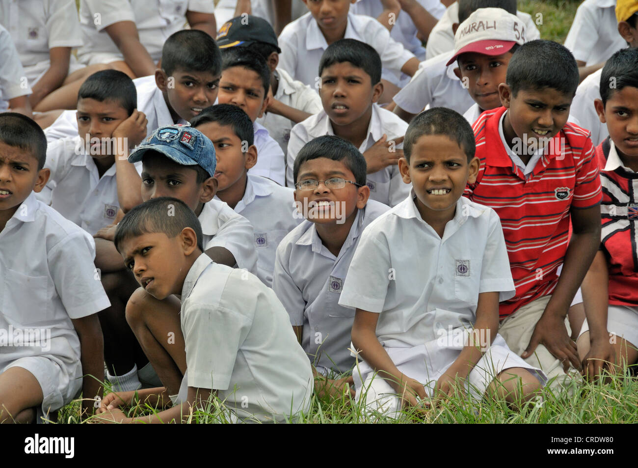 Sri lanka boys hi-res stock photography and images - Alamy