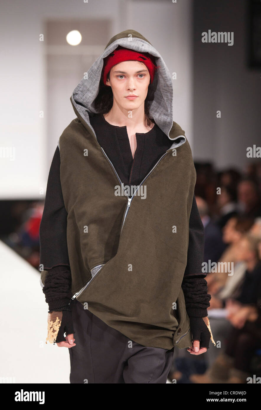 Collection by Suzanne Graham of UCA Rochester. Graduate Fashion Week ...